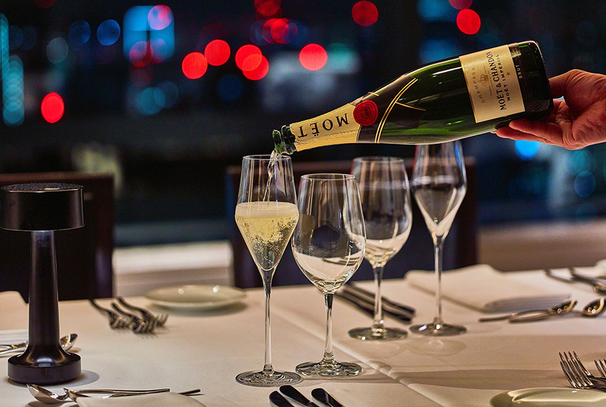 畫廊|【官方網站】Fish Bank TOKYO（フィッシュバンクトウキョウ）| 高樓層的奢華午餐與慶祝晚餐！享受現代法式料理、頂級牛排與美酒 ...